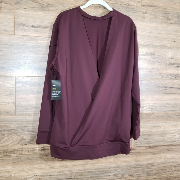 Nike | Tops | Nwt Nike Dri Fit Open Back Long Sleeve Top | Poshmark